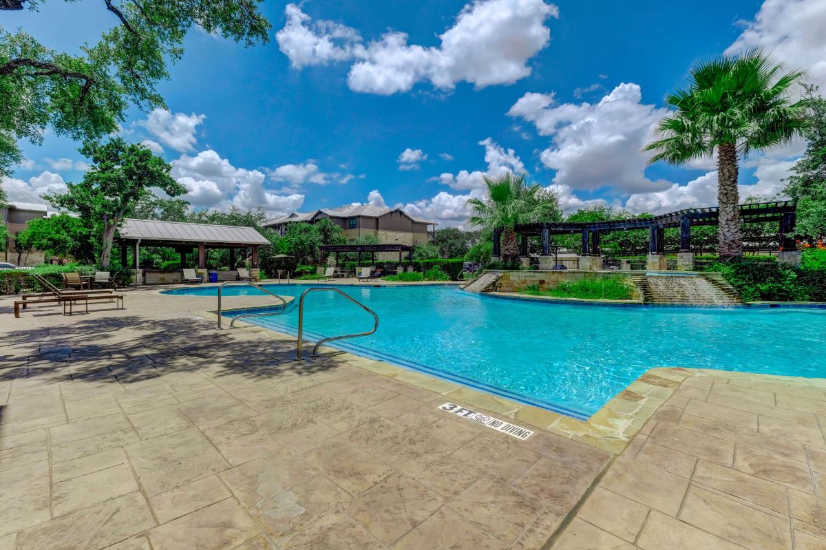 Platinum Shavano Oaks San Antonio, TX | Welcome Home